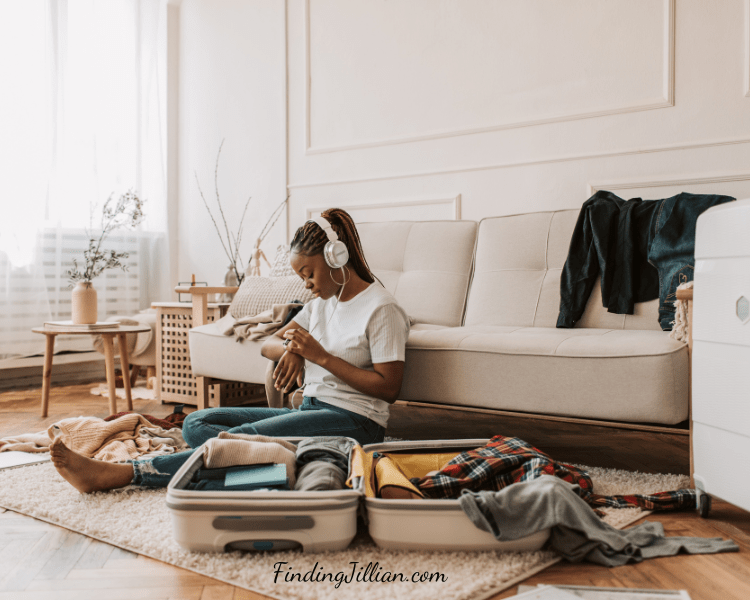 What to Pack: Top Items for Teens to Carry-on a Cruise